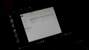 ASUS Zenbook UX305 - QHD+ Touchscreen (Intel Core m3-6Y30)