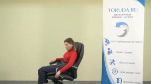Обзор кресла руководителя Riva Chair 9024 (RCH 9024). Тестируем на влагоустойчивость