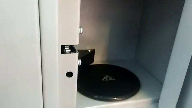 Автоматическая камера хранения трекеров (меток)  на 21 ячейку. Часть 1