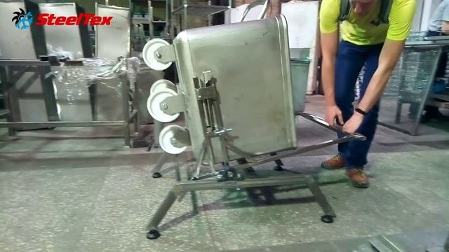 Стенд для мойки тележек