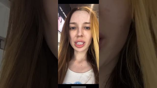 бЛОГЕР фРОСЯ СНИМАЕТ ВИДЕО