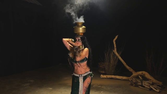 Tribal Fusion Bellydance/ Sylvia Yssei / "A walk through Africa"