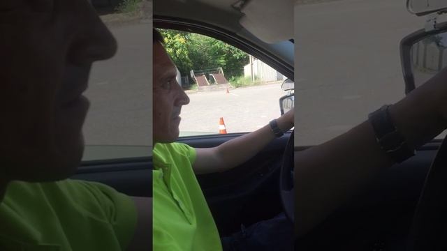 Дмитрий С и его обучение в Автошколе