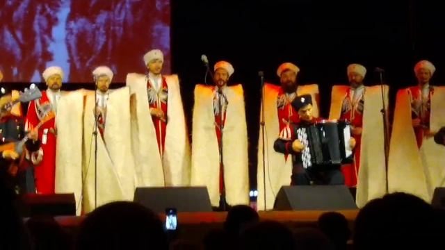 Кубанский казачий хор - Казаки