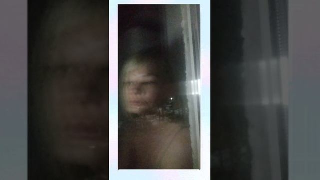 Когда хотела лечь пораньше и тупо просидела полночи ??