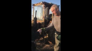 Застрял Т-25 в поле по самую раму!