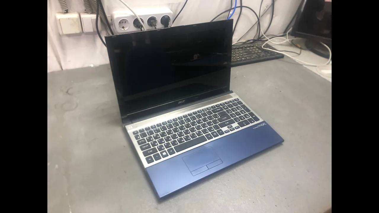 Разбитая матрица еще не приговор...| ноутбук Acer Aspire 5830| Ремонт с Авито| ЗверьПК