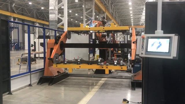 Автоматизированная линия по сборке и сварке автобусов.