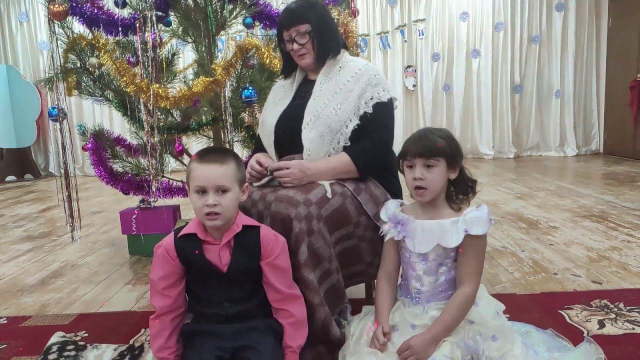 Логопедическая группа. Сказка "Снежная Королева".1 часть.