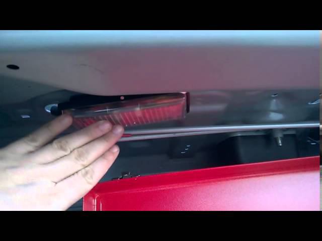 Плафон в багажник