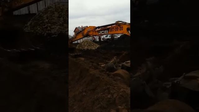 Доработка котлована 28.04.2016