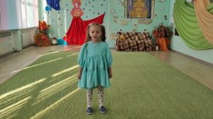 "Мамочка", Читает: Удовенко София, 5 лет