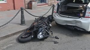 ДТП на Алеутской. Мотак в авто.