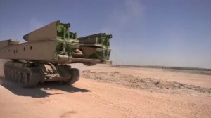 Форсирование водной преграды сирийскими военнослужащими на совместном учении с ВКС России.