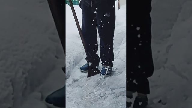 Взял топор и сделал своими руками простой ледоруб