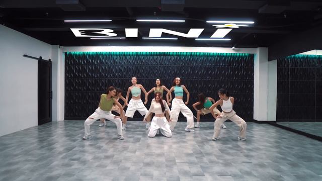 #BINI: ‘Pantropiko’ Dance Practice - смотреть видео онлайн от «Светские ...
