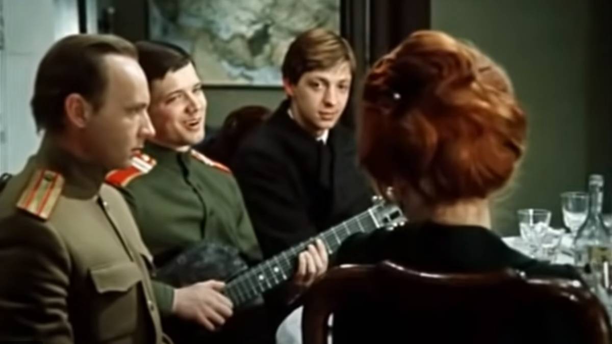 ГЕННАДИЙ КАМЕННЫЙ - БЕЛОЙ АКАЦИИ ГРОЗДЬЯ ДУШИСТЫЕ - Монтаж Татьяны Ситниковой