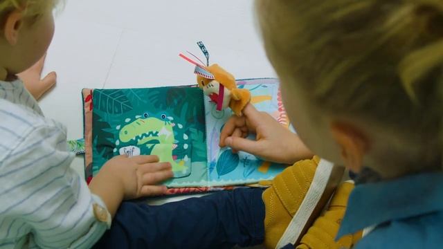 Мягкая книжка Lilliputiens «Лев Джек рычит»