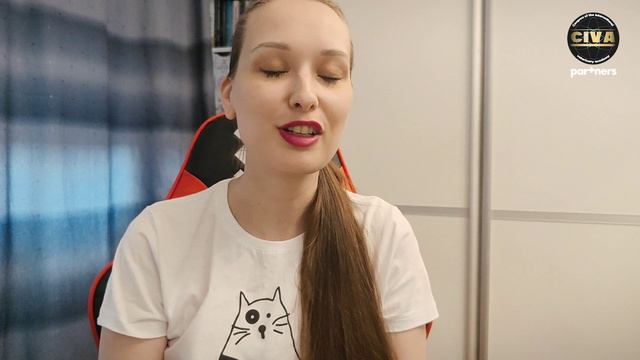 Анна Суаро