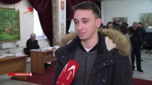 По всей стране выбирают президента России