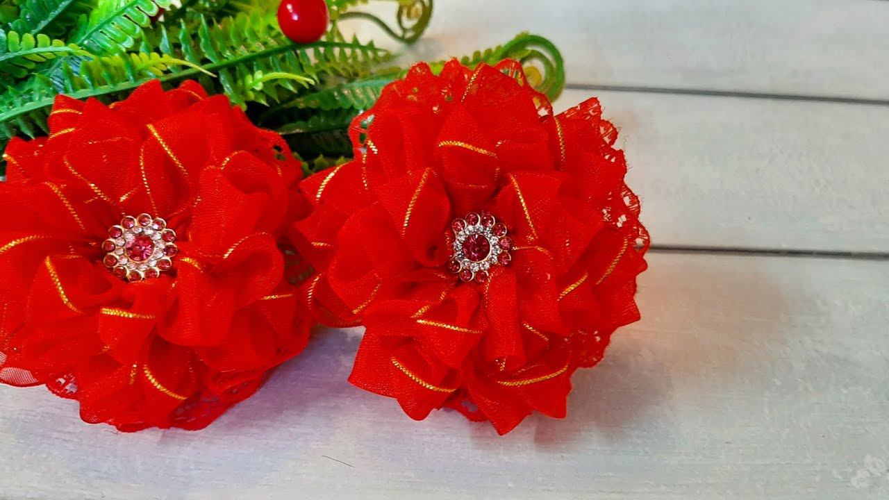 МК. Маленькие малышки, но очень яркие бантики. Подойдут на любой праздник.