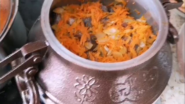 Хариус в афганском казане.