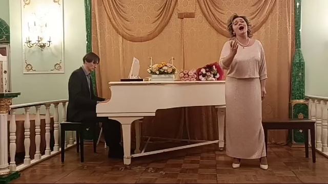"Твои следы", муз.А. Бабаджаняна, ст. Е.Евтушенко