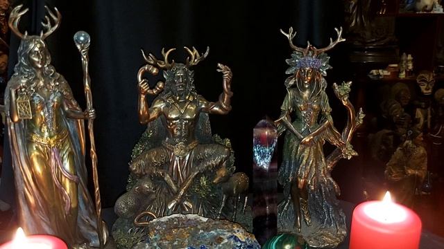 ПОМОЩЬ ПИТОМЦАМ И ИНОЙ ЖИВНОСТИ . для всех . ИНГА ХОСРОЕВА  . ВЕДЬМИНА ИЗБА ?
