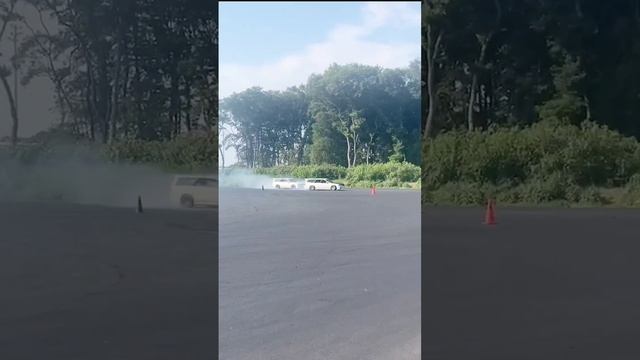 男の五枚プレゼンツ！ワゴンドリフト????#男の五枚#ステージア#stagea #c34 #ドリフト #drift