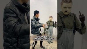 Что делать если тебя достает младший брат 😂