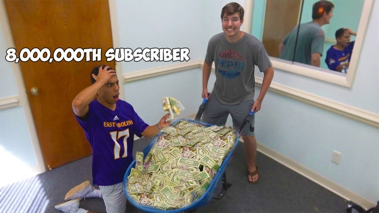 Удивил Своего 8,000,000 Подписчика 8,000,000 I MrBeast