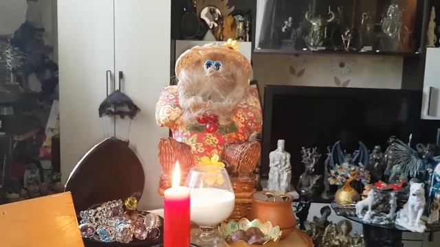 ОБРАЩЕНИЕ К ДОМОВОМУ . для всех  . ИНГА ХОСРОЕВА . ВЕДЬМИНА ИЗБА ?