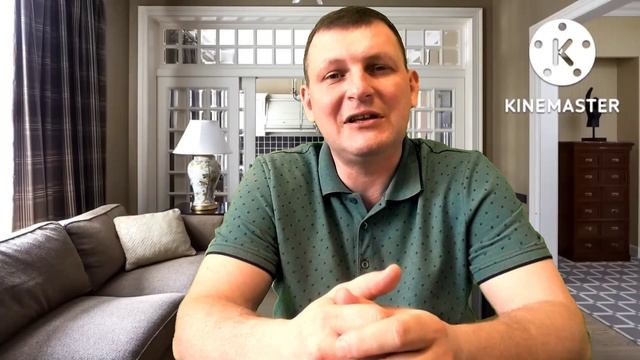 Анекдот: Пошли две женщины на ипподром