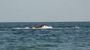 На ходу вылетел из лодки, не управляемая лодка