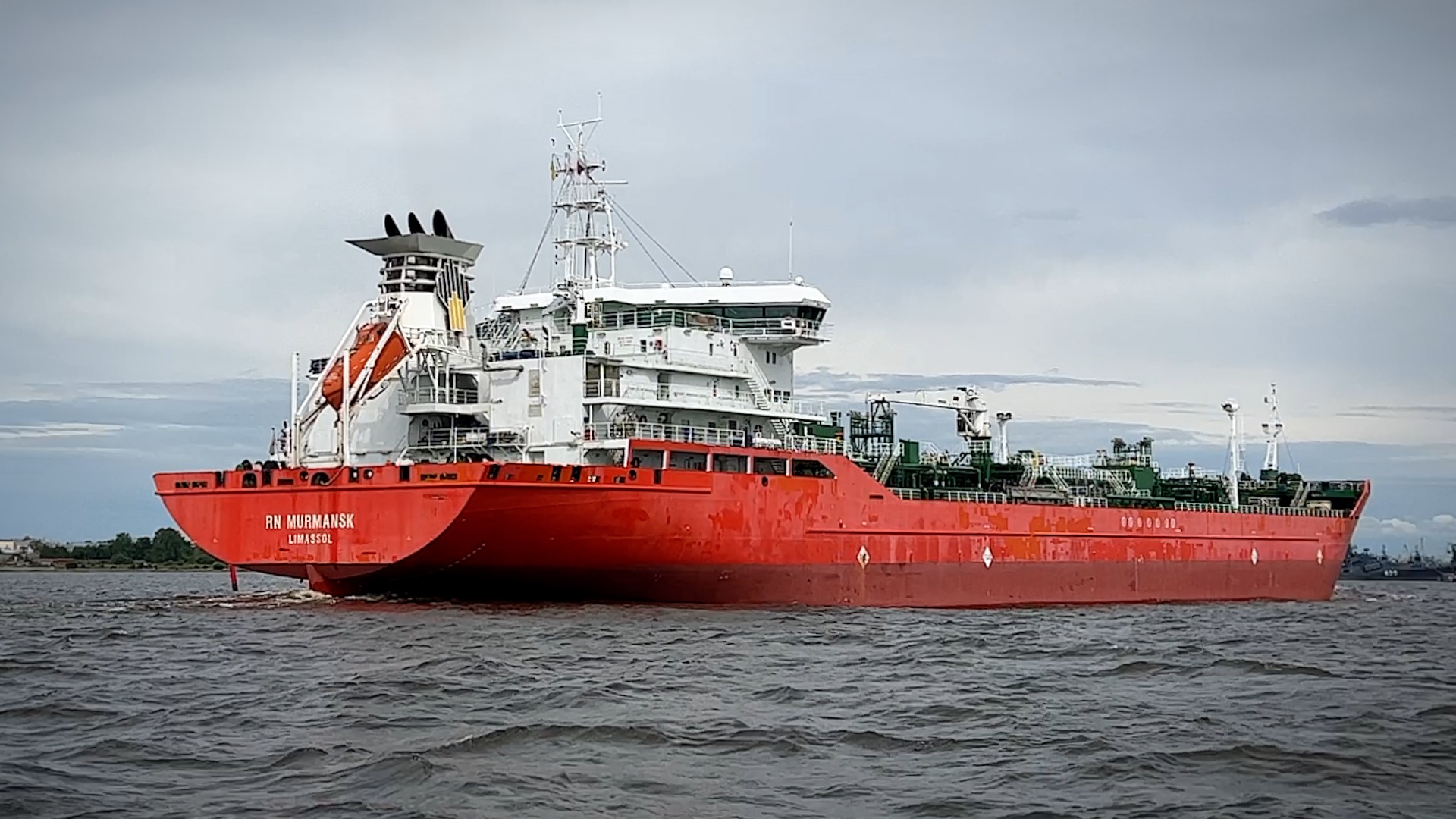 Корабли разные, Санкт Петербург, Россия / Прогулки около моря