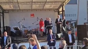 Немцы освистали Олафа Шольца, обвинив его в разжигании конфликта на Украине