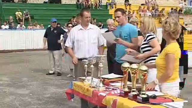 На стадионе 'Рубин' отметили День физкультурника. Август 2011 год.