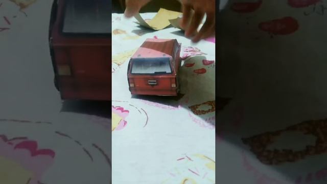 Jeep Cherokee Paper Craft (Part 2)