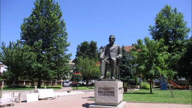 БЛИЗО ДО ГЕОГРАФСКИЯ ЦЕНТЪР НА БЪЛГАРИЯ /част 16/. Трявна
