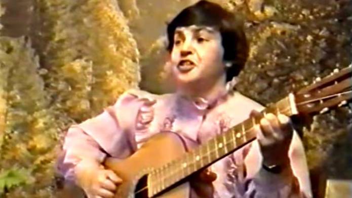 "Осенние письма" (запись 1991 г.). Поёт Надежда Вдовкина.