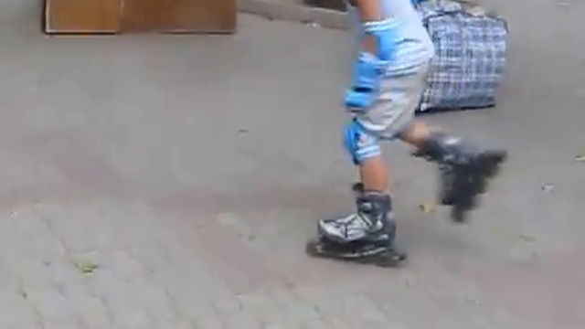 (2014) первый раз на роликах - гдето после часа как на них встал