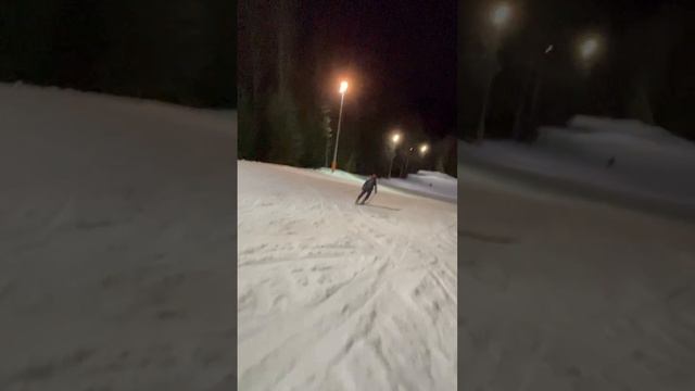 Мой первый нормальный горнолыжный спуск (Гаспром Сочи)