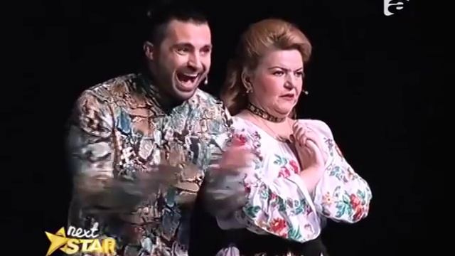 All judges shocked! 8 year old Pole Dancer Emily Moskalenko - смотреть ...