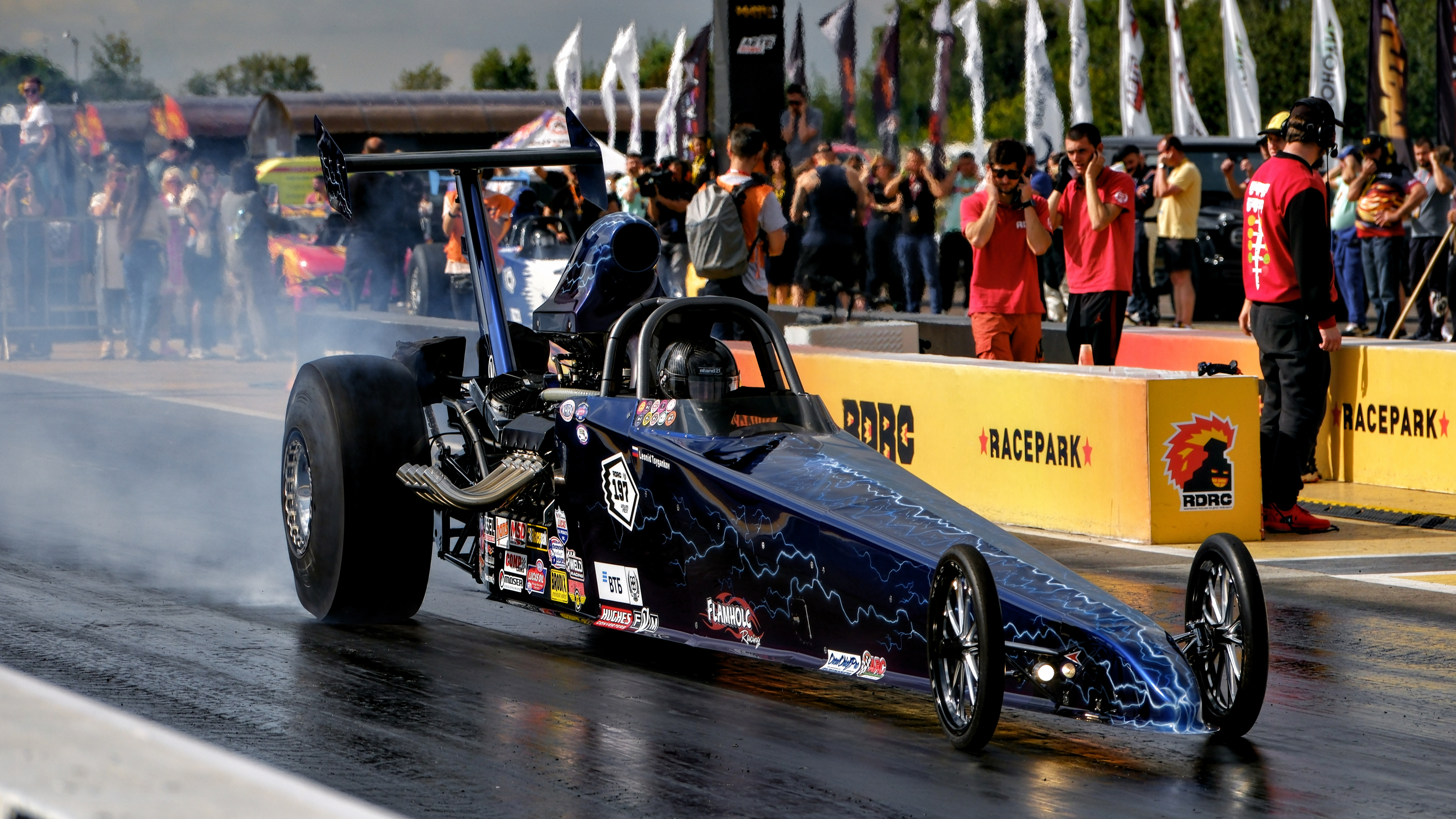 Бернаут дрегстера SINIY RDRC Technology.
Чемпионат России по дрэг-рейсингу RDRC 2023.