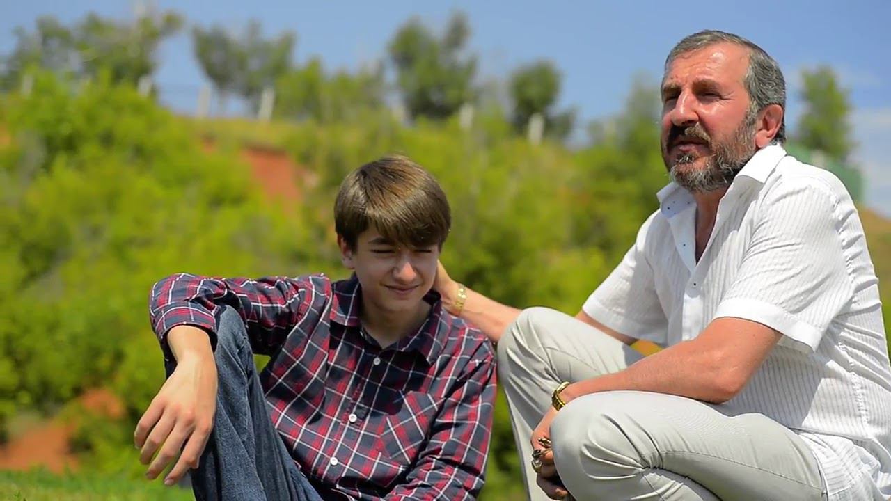 Отец рядом с тобой