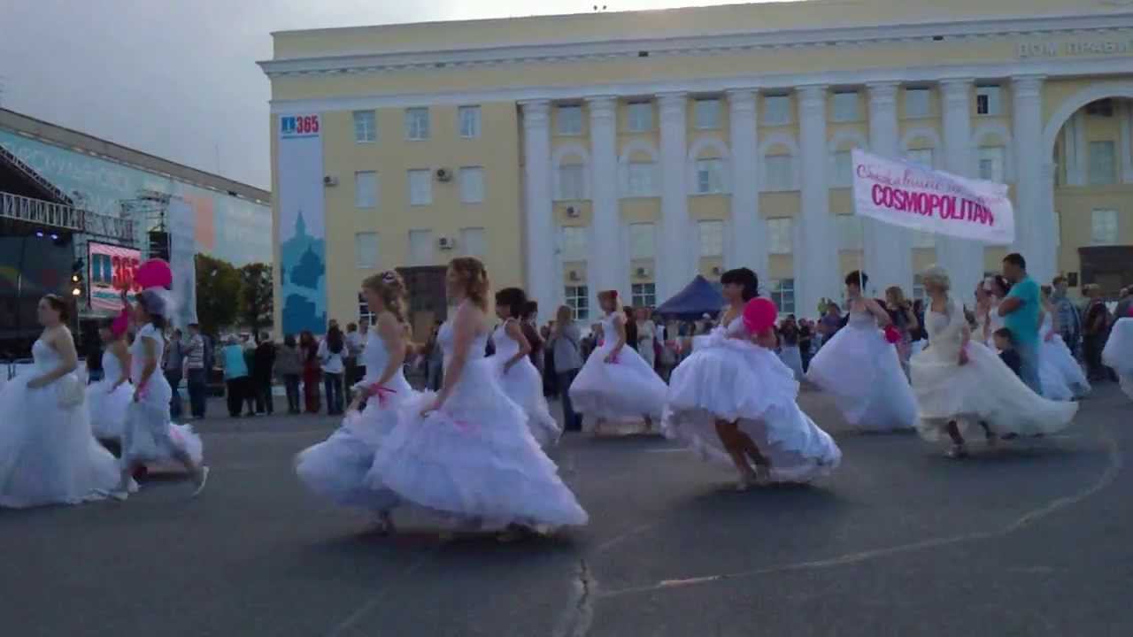 Ульяновские невесты флэшмоб_Ульяновск_2013