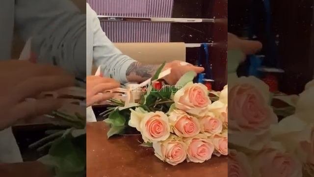 Букет от салона цветов "БЕЗ ШИПОВ"
Архивное видео 2020 г.