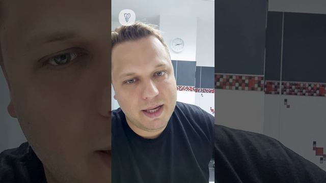 Новые зубы пациент получил сразу после операции. Имплантация Зубов.