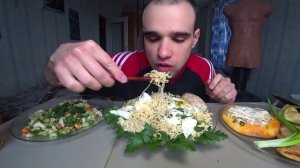 МУКБАНГ НАРЕЗКИ ЛУЧШЕЕ - ЛАПША С КОТЛЕТОЙ  / САЛАТ/ ПИЦЦА / Mukbang / АСМР  30. 09. 2023 #875