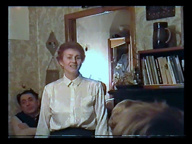 "Чайка летит, ветер гудит..." (запись 1998 г.). Поёт Вера Смирнова (Журба).